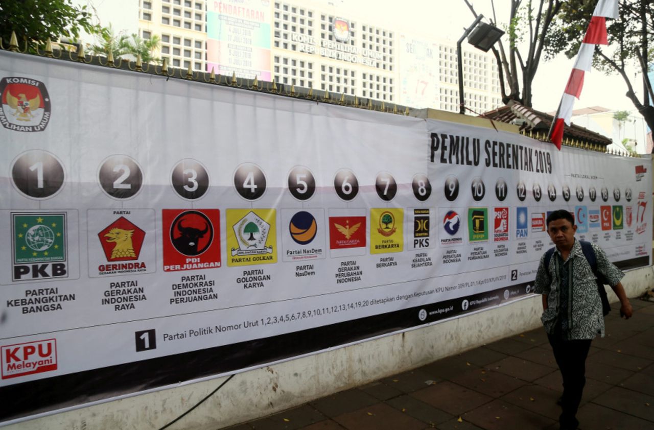 Kegagalan Partai Politik dalam Membangun Demokrasi — STH Indonesia Jentera